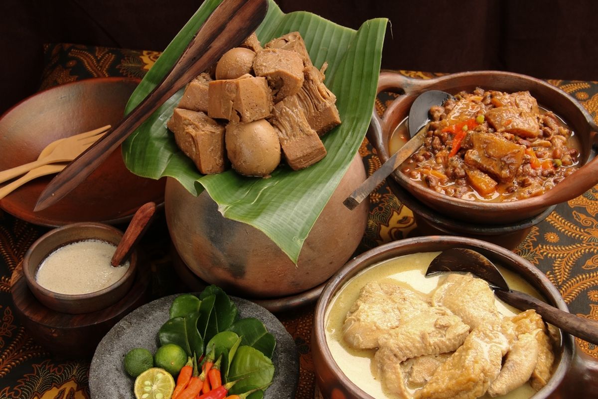 Original Jogja Gudeg Recipe: Irresistibly Sweet and Savory - Safar Friendly